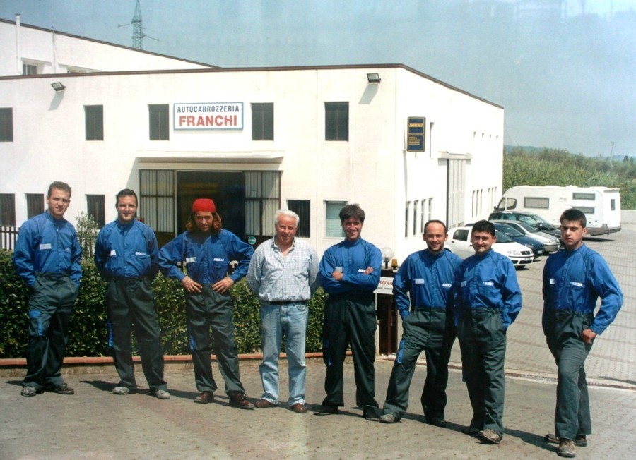 Addio a uno degli ultimi carrozzieri "storici" di San Casciano: un ...